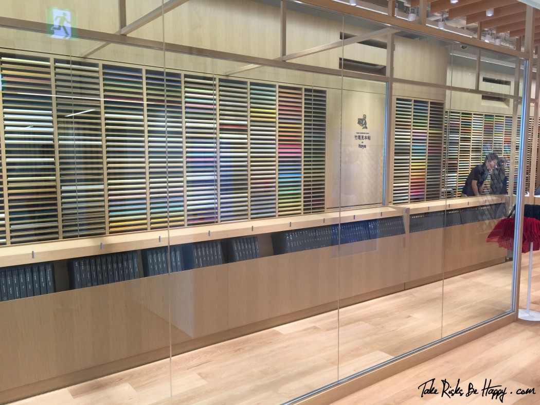 Itoya: Tokyo's Greatest Paper Store - Take Risks Be Happy